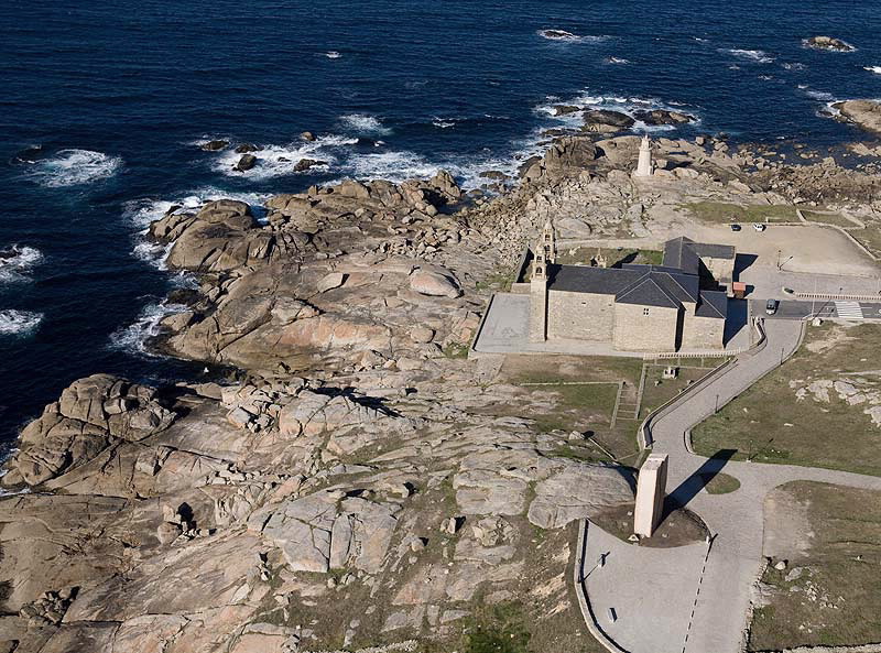 LIGHTHOUSE PUNTA DA BARCA IN MUXÍA A CORUÑA - GALICIA