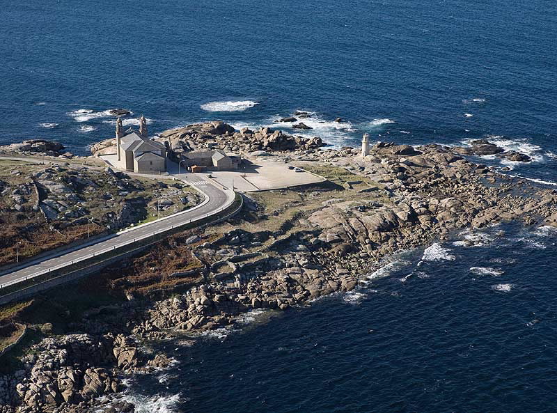 LIGHTHOUSE PUNTA DA BARCA IN MUXÍA A CORUÑA - GALICIA