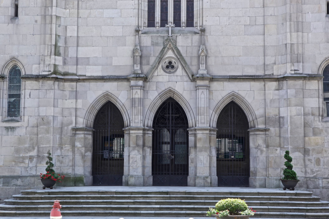 CHURCH IGREXA DE SANTIAGO DE VIGO IN VIGO PONTEVEDRA - GALICIA